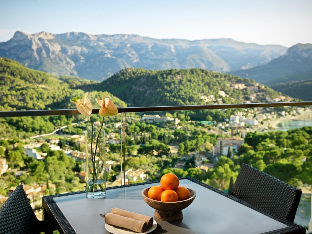 Jumeirah Hotels & Resorts en el Puerto de Sóller : The Luxury Trends ...